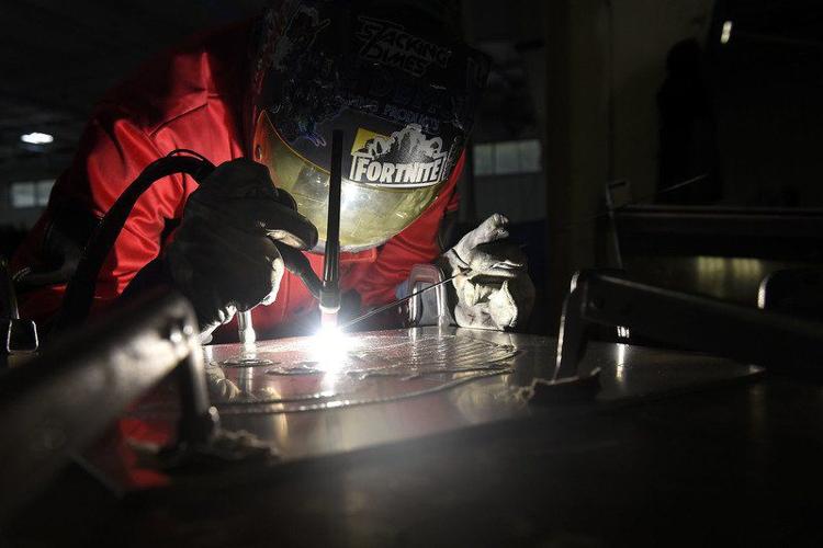 ARTIST SPOTLIGHT: Aluminum welder David Huisman 'at the top' of metal ...