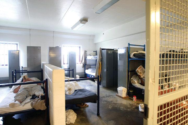 Low-level offenders filling Indiana prisons | News | goshennews.com