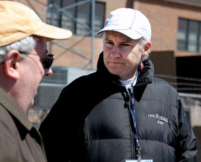 Three-time Olympian stops by Relays | Local Sports | goshennews.com