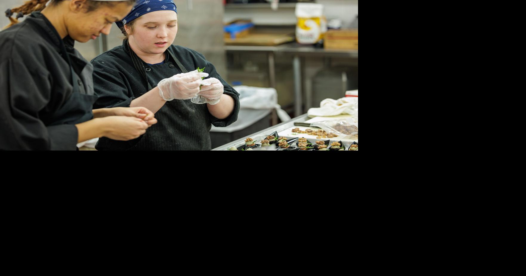 Local chefs spare no flavor at dinner series | News | goshennews.com
