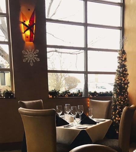 LOREN SHAUM: Seasons greetings from Fort Wayne | News | goshennews.com