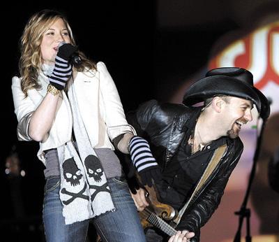 Sugarland ‘Enjoy the Ride’ with new album | Lifestyles | goshennews.com