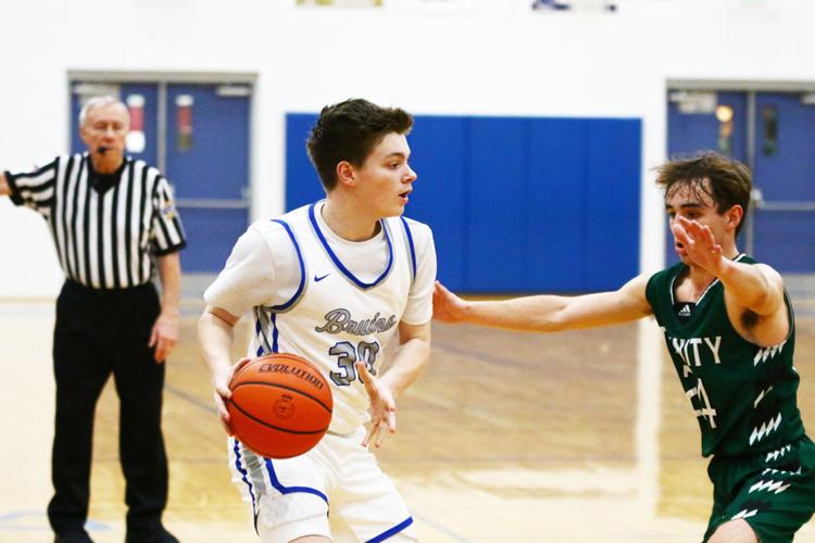 PREP BOYS BASKETBALL: Miller draws crucial charge to solidify Bethany ...