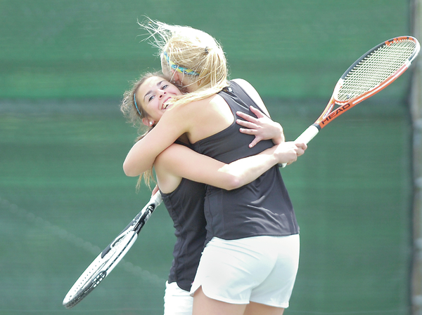 Tuesday's Prep Roundup: Lefebvre plays way into state tennis tournament ...