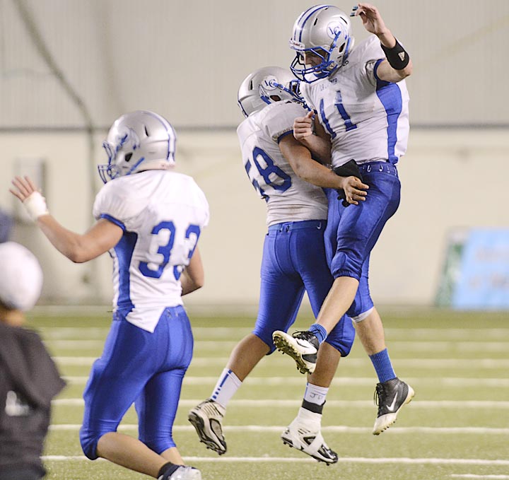 La Conner state football | featured galleries | goskagit.com