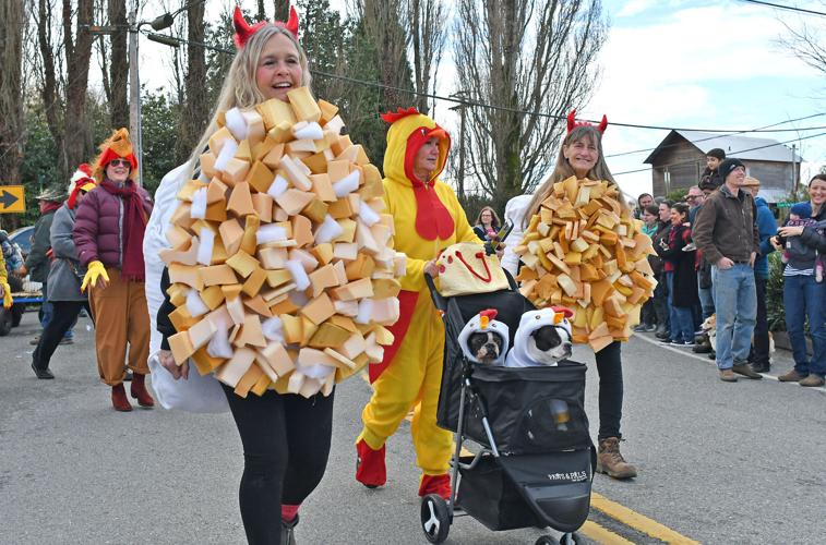 A parade for the birds | Local News | goskagit.com