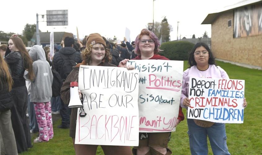 Burlington-Edison High School students protest actions by ICE ...