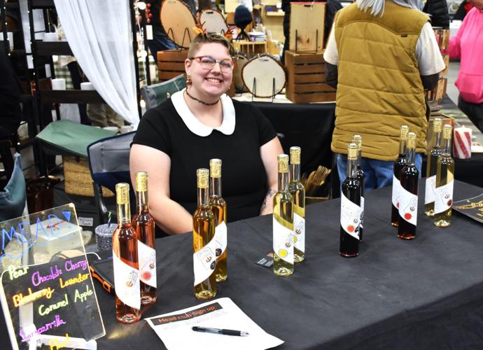 'Warm reunions': Stanwood Farmers Market hosts Holiday Fair | SC News ...