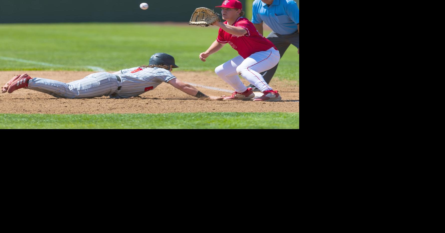 Skagit Valley College splits baseball doubleheader | Local News ...
