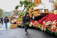 AHF’s Rose Parade Float Honors ‘Food for Health’ Pantries and Wildfire ...