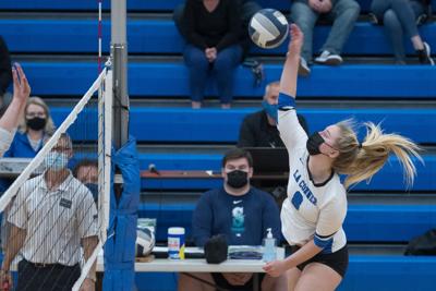 Prep Notebook: La Conner's Ellie Marble named league MVP | Local News | goskagit.com