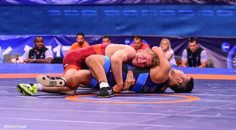 Mason Phillips goes 1-1 at World Wrestling Championships in Greece ...