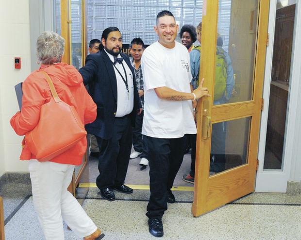 Judge orders Sakuma Bros. Farms to house its workers’ families | All ...