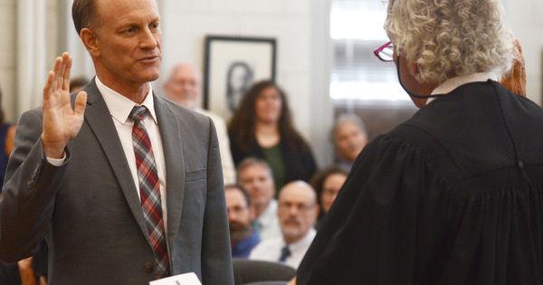 Stiles sworn in as Skagit County Superior Court judge | All Access ...
