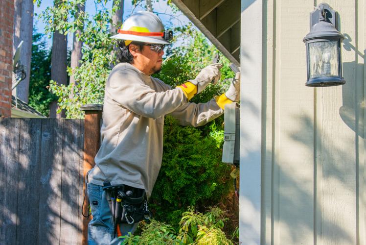 Snohomish PUD continues rollout of advanced water, electric meters ...
