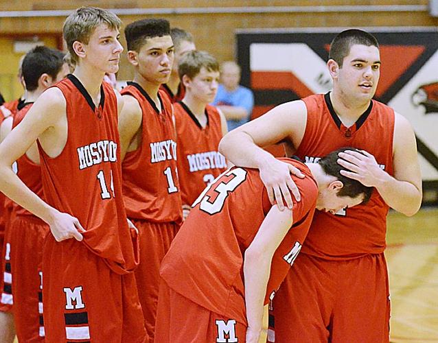 La Conner Boys Basketball | Gallery | goskagit.com