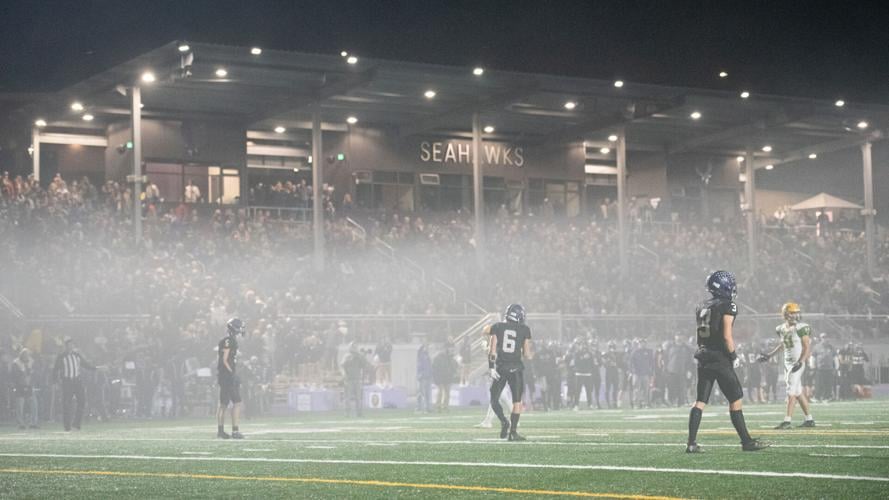 Anacortes High School football falls to Lynden for first loss of the ...