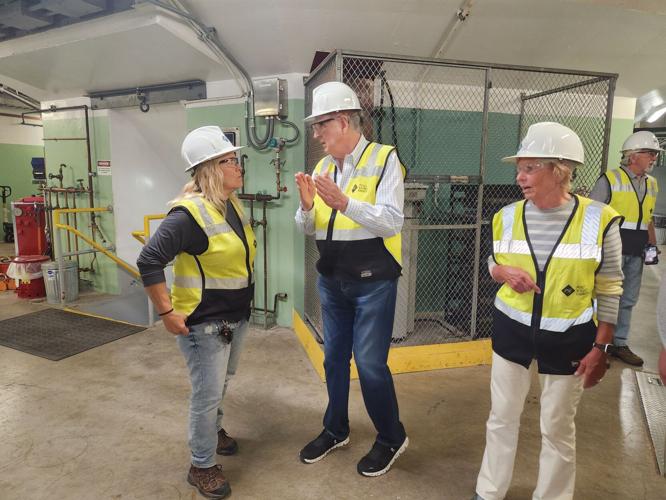 Author talks dams, personal history at Concrete Theatre | Local News ...