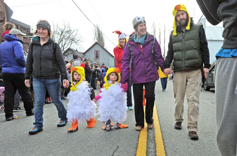 Edison Chicken Parade | Gallery | goskagit.com