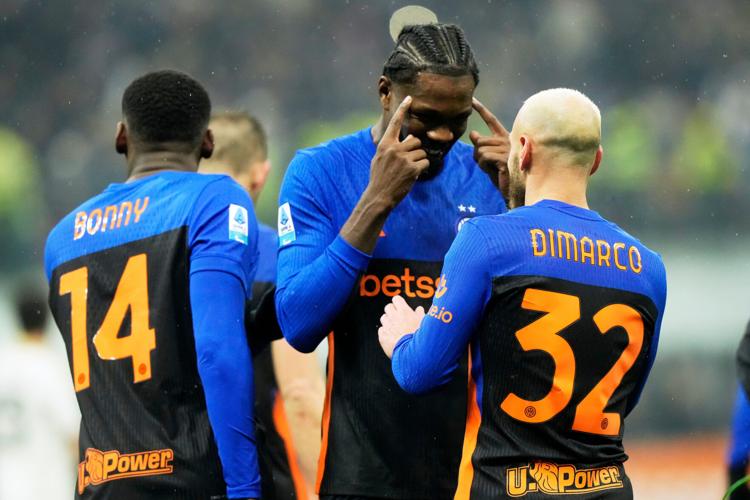 Inter bounce back from two down to demolish Pisa and extend lead at the ...