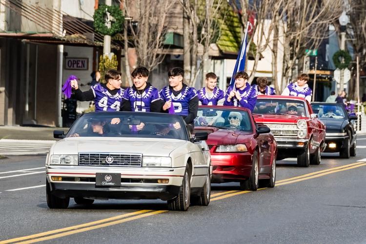Champions celebrated in Anacortes | Sports | goskagit.com