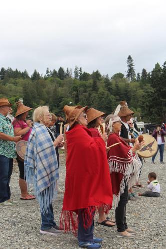 Samish Indian Nation welcomes canoe families on shore of Fidalgo Bay ...