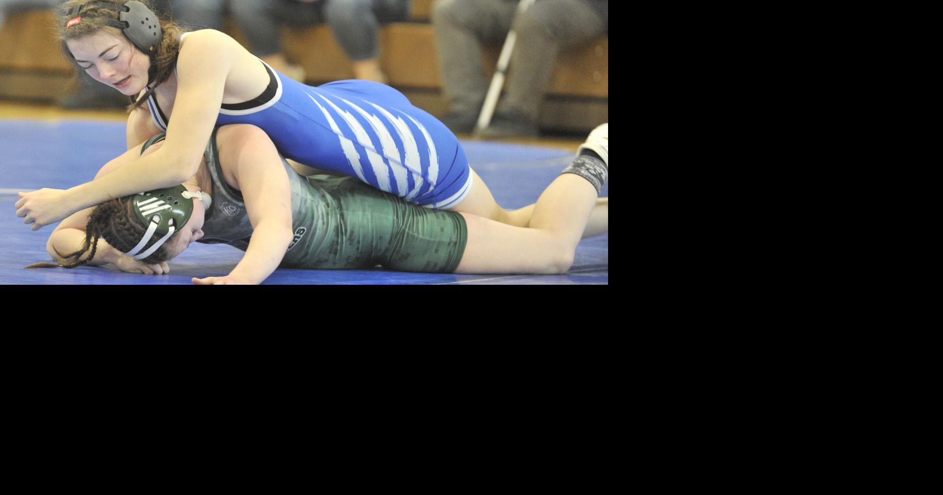 Photos: Regional Girls' Wrestling | Gallery | goskagit.com