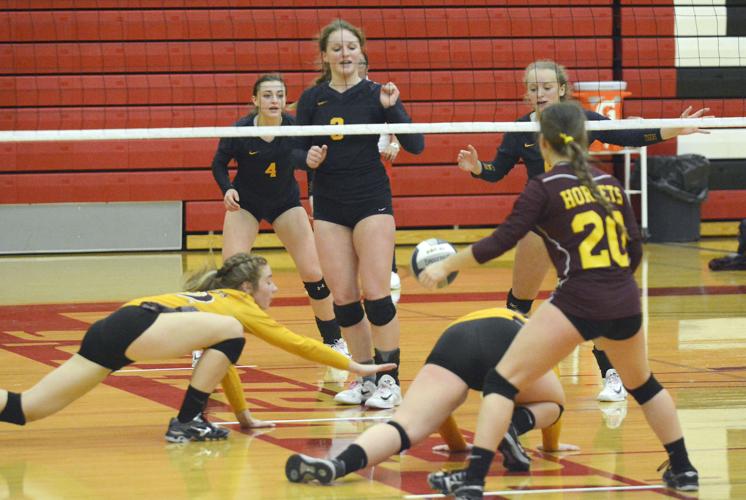 Burlington-Edison captures school’s sixth volleyball championship ...