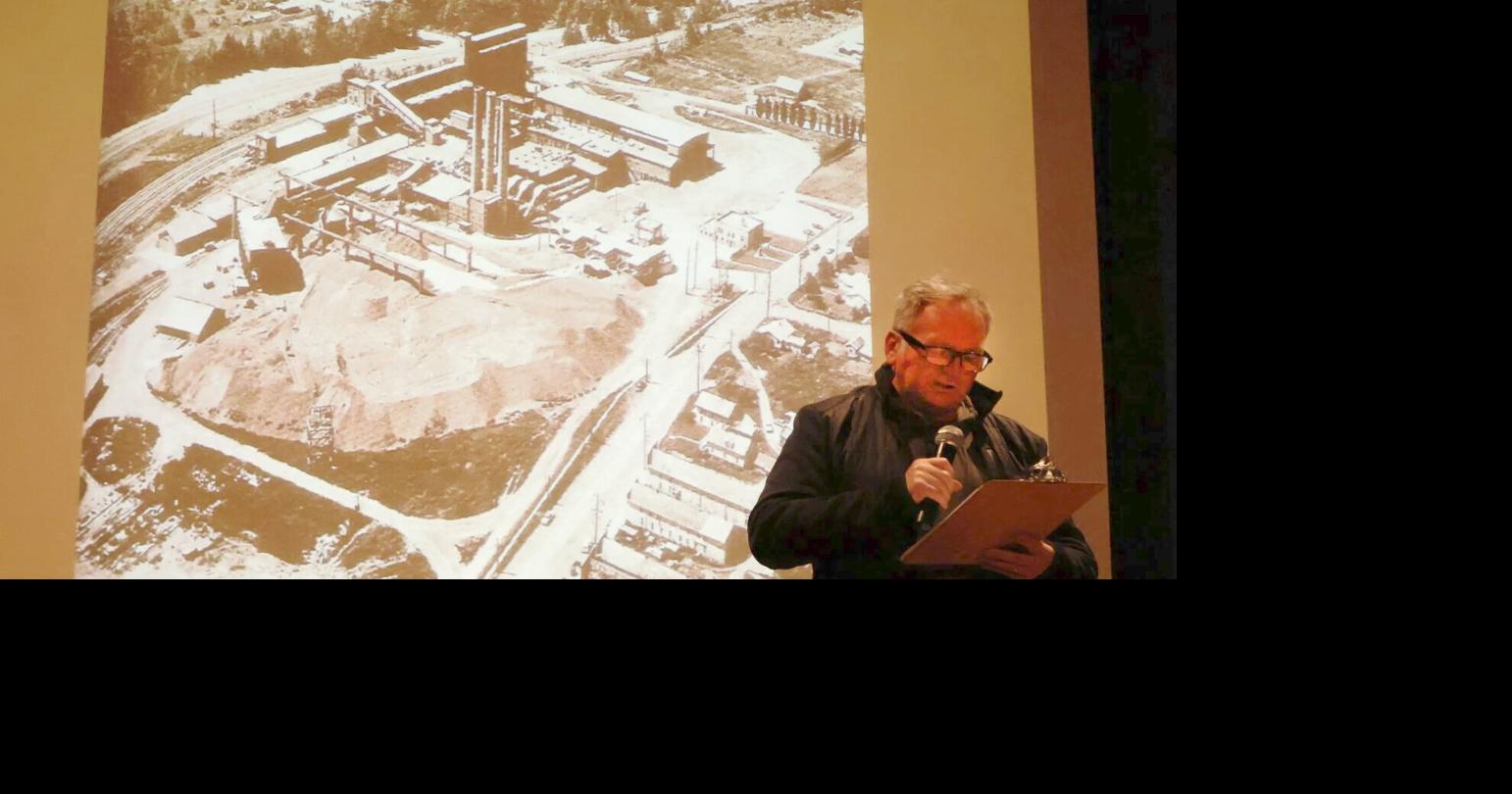Concrete residents discuss the future of the Superior Building ...