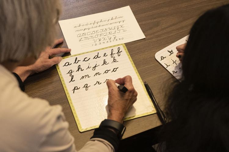 Sedro-Woolley Museum hosts class that teaches cursive writing ...