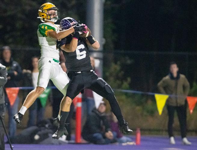 Anacortes High School football falls to Lynden for first loss of the ...