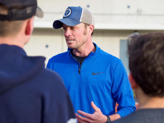 Sedro-Woolley boys' cross country program off to its first state meet ...