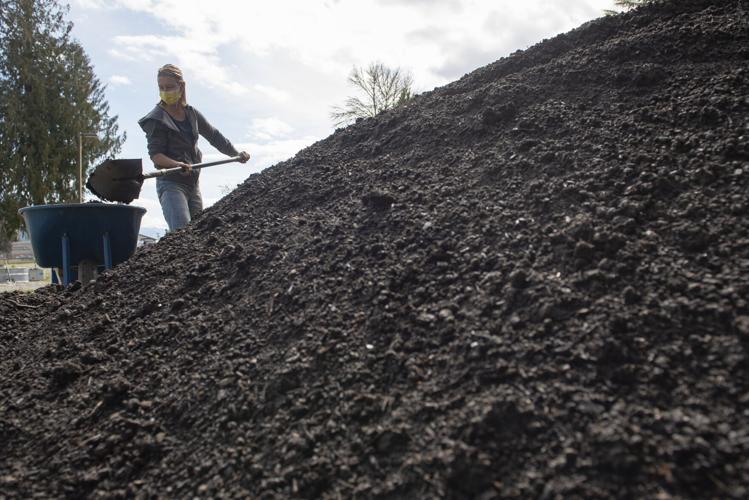 Concrete Farm to School program prepares for spring season | School ...