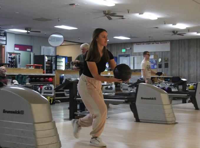 Anacortes Sports Stories: One last year for two state competitors ...