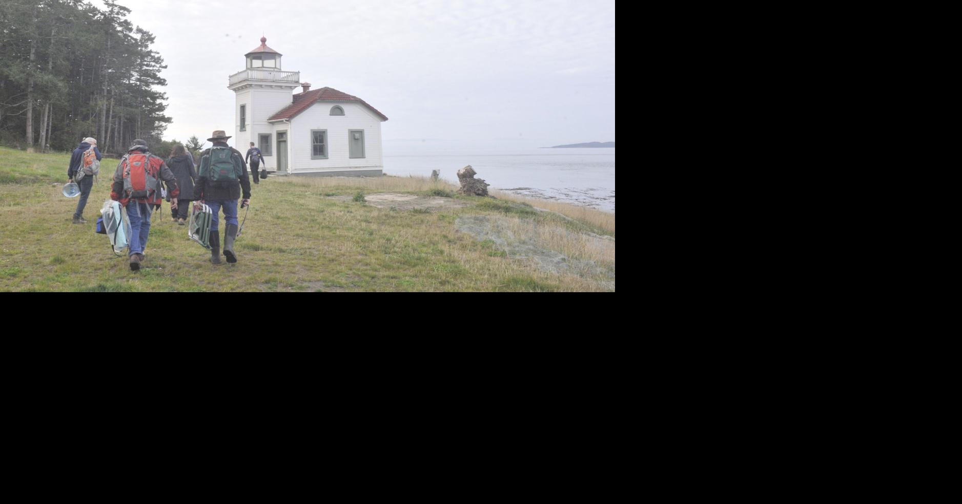 Burrows Island Light Station undergoes slow, careful restoration ...