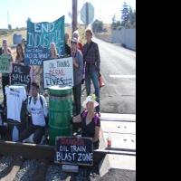 Oil train protesters arrested at Tesoro site | News | goskagit.com