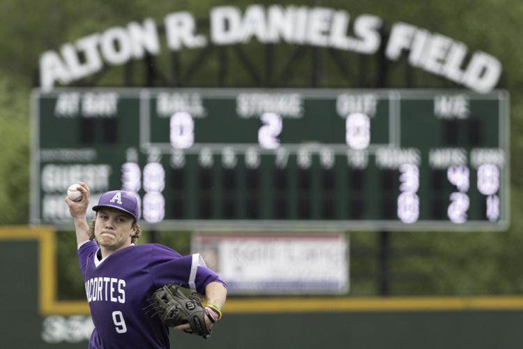 Anacortes sports roundup, May 8 | Sports | goskagit.com