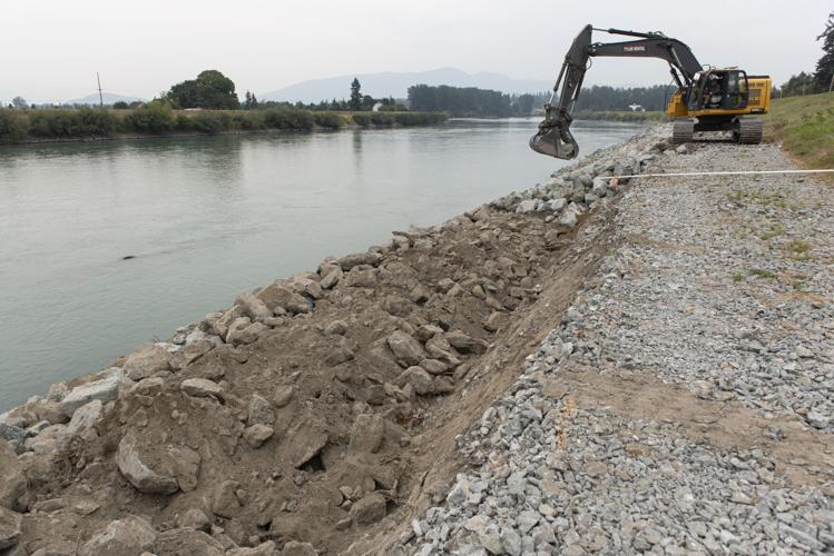 Repairs underway on Skagit River levees | Environment | goskagit.com