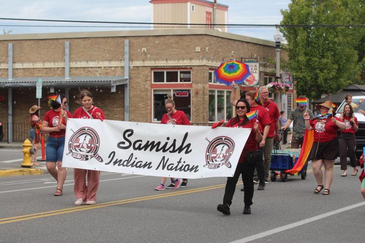 Anacortes Pride draws large crowd for celebration | Anacortes ...