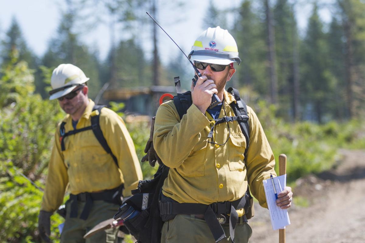Firefighters train to respond to wildfires | Local News | goskagit.com