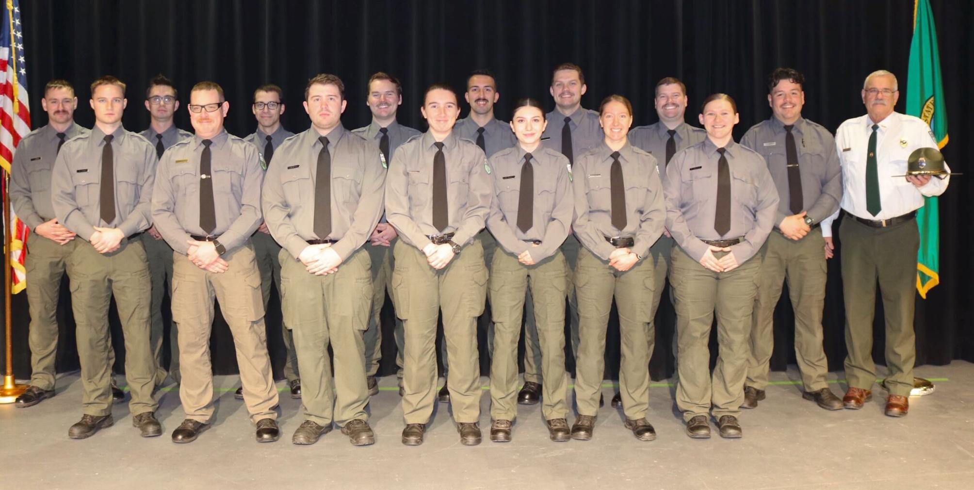 Local Park Rangers Law Enforcement Academy graduates 15 cadets ...