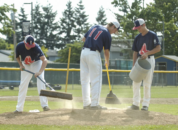Mount Vernon bats heat up in tournament | All Access | goskagit.com