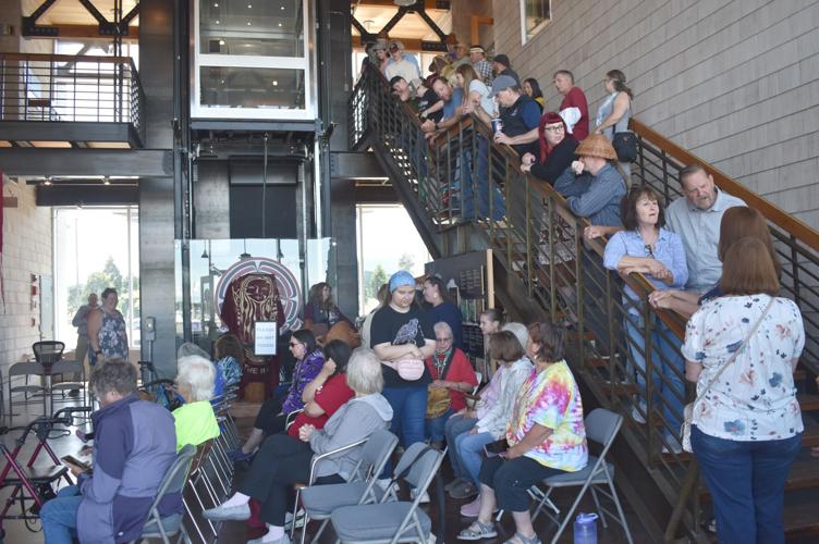 Samish Indian Nation unveils historic canoe | News | goskagit.com