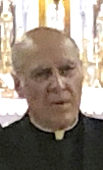 Prominent Detroit priest removed from pulpit | | goskagit.com