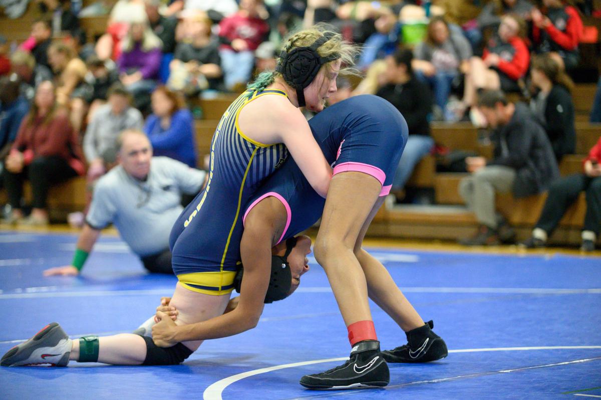 Seahawk Roundup: Basketball teams fall to Lynden | Sports | goskagit.com