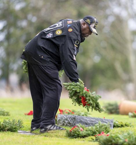 Third annual Wreaths Across America event held in Mount Vernon | Local ...