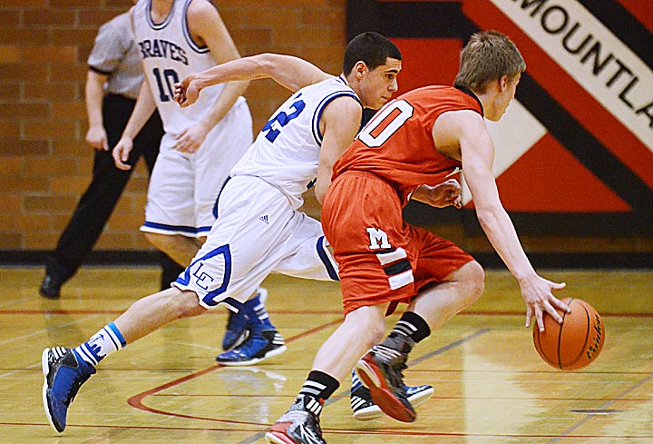 La Conner Boys Basketball | Gallery | goskagit.com