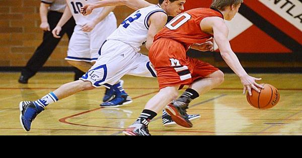 La Conner Boys Basketball | Gallery | goskagit.com