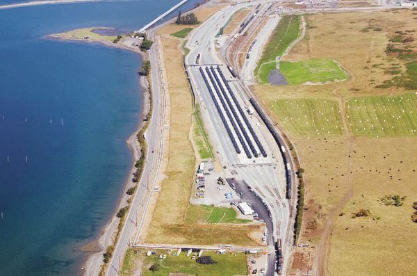 A look at offloading sites for Bakken crude oil | Business | goskagit.com