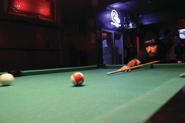 High stakes — and steaks — in local pool halls | News | goskagit.com